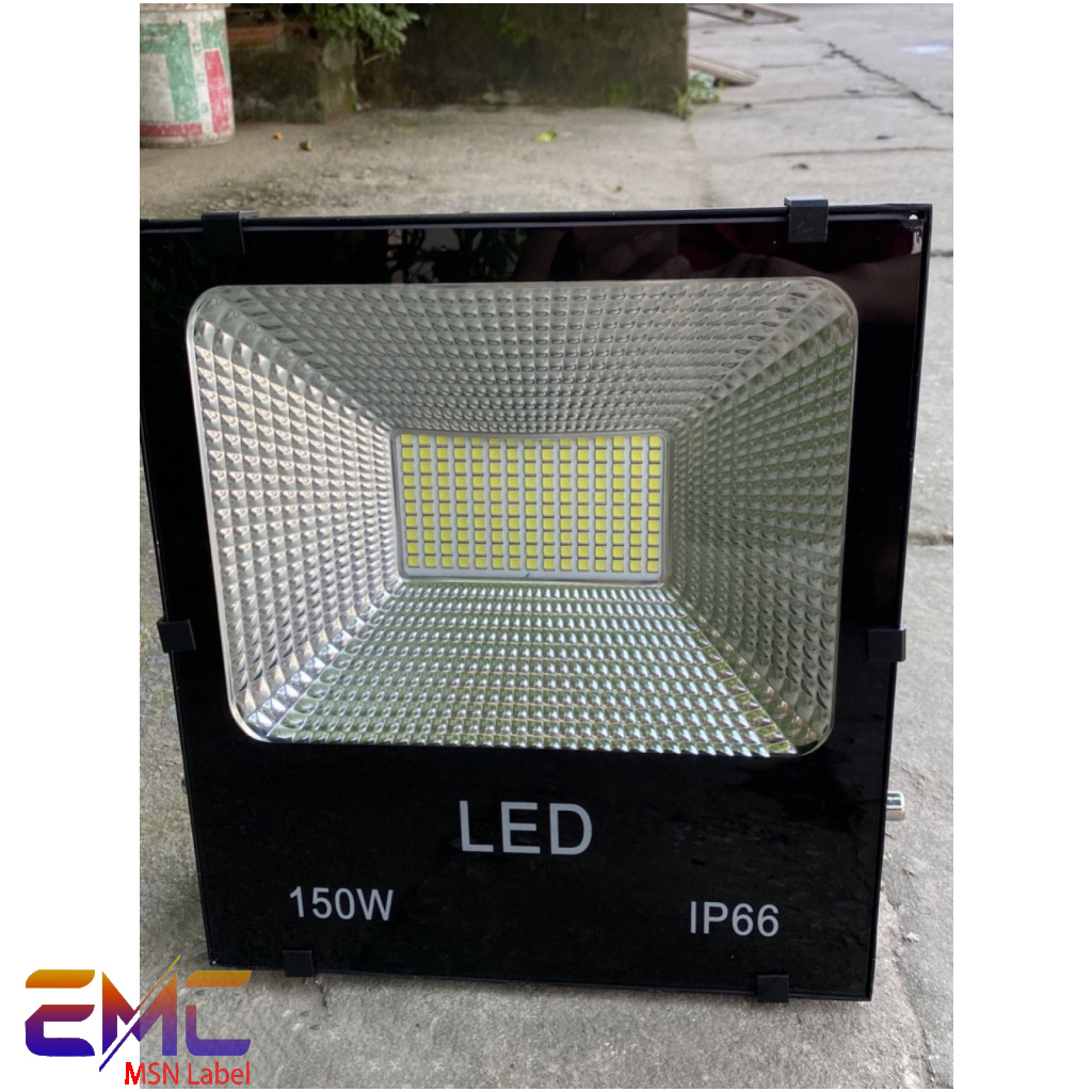 Đèn pha led 200w - EMCLED -Nâng Tầng Năng Lượng Việt